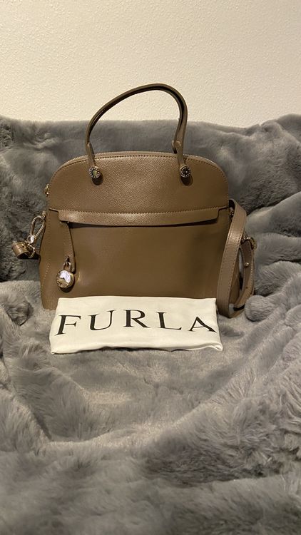 Furla Piper Dome Medium in Gray (Neu (gemäss Beschreibung)) in Genève ...