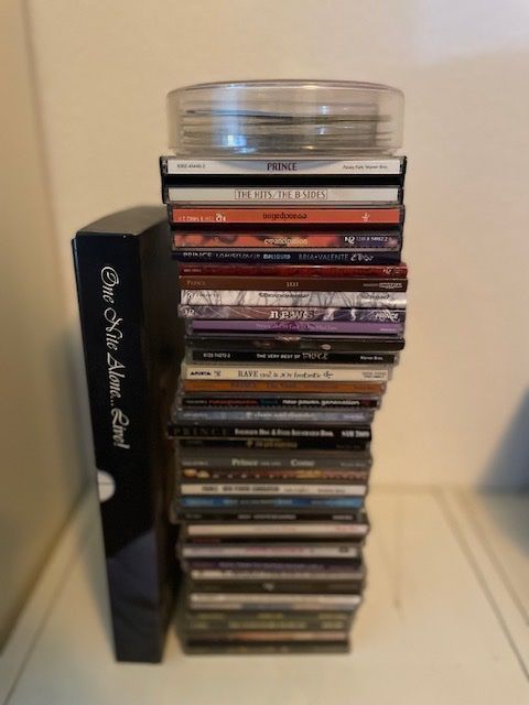 The Prince Collection with Crystal Ball | Kaufen auf Ricardo