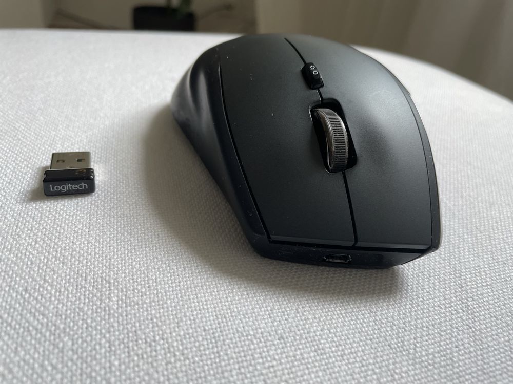 Logitech Performance MX Maus inkl. USB-Empfanger | Kaufen auf Ricardo