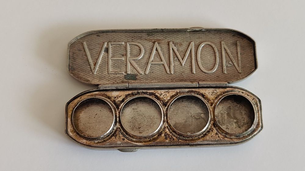 Veramon | Pillendose | Antik | (LH5) (Gebraucht) in Neuenhof für CHF 30 ...