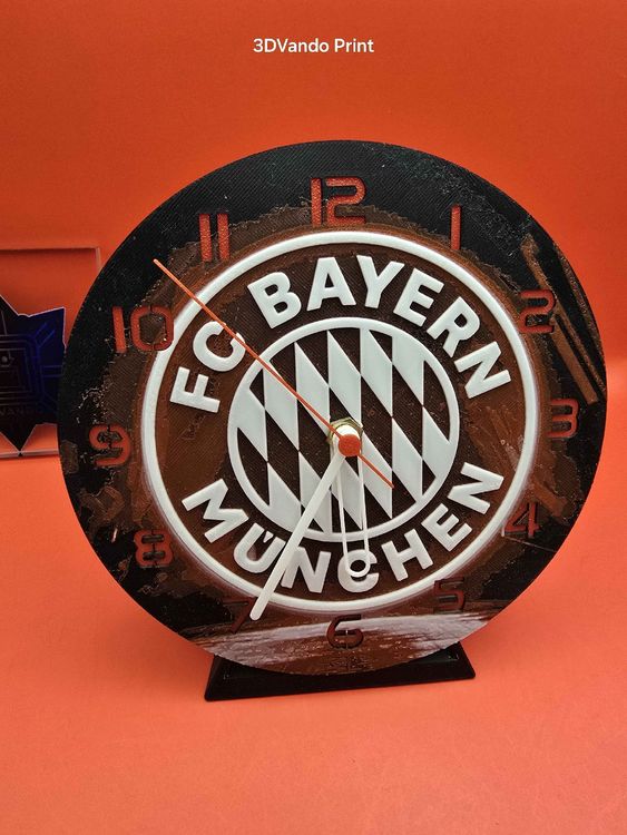 FC Bayern Munich 3D Printed Clock (Neu (gemäss Beschreibung)) in für ...