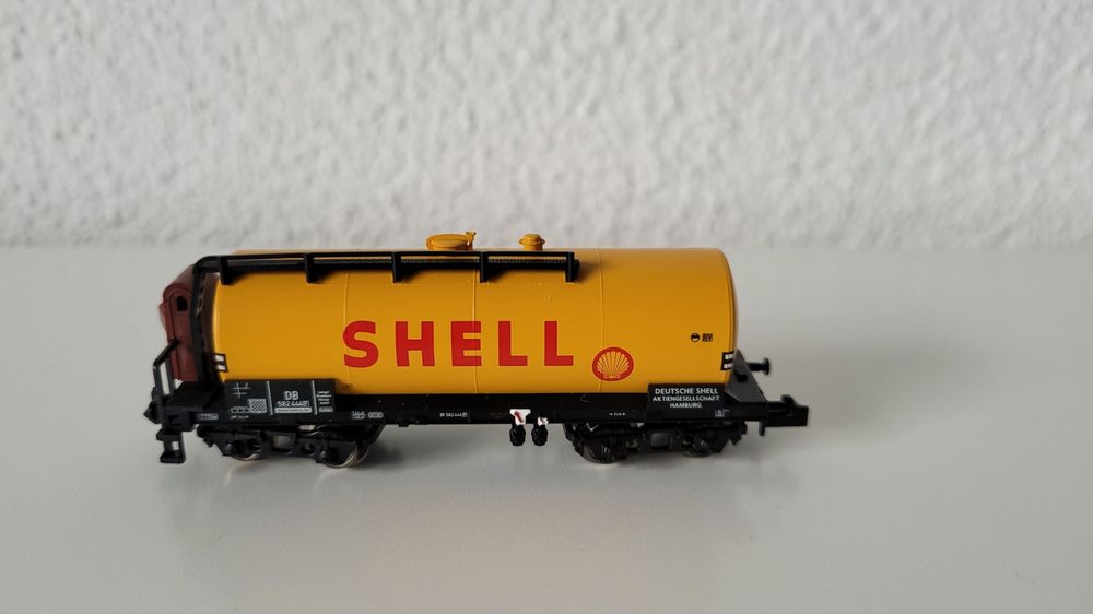 Kesselwagen Shell / Minitrix 15504-03 (Gebraucht) in Wittenbach für CHF ...