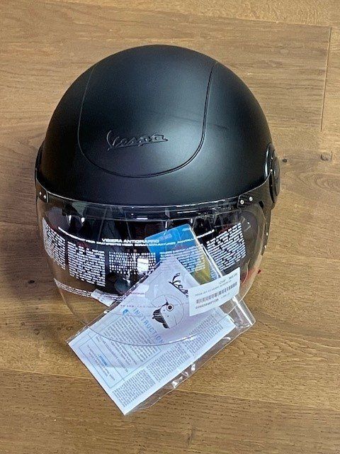Vespa Helm VJ schwarz matt XS (Neu und originalverpackt) in Schmerikon ...