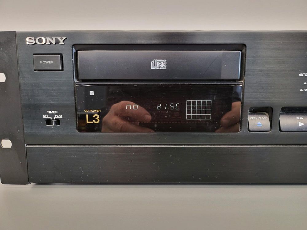 Sony professional CD Player CDP-L3 XLR (Gebraucht) in Pfaffnau für CHF 26 – nur Abholung auf ...