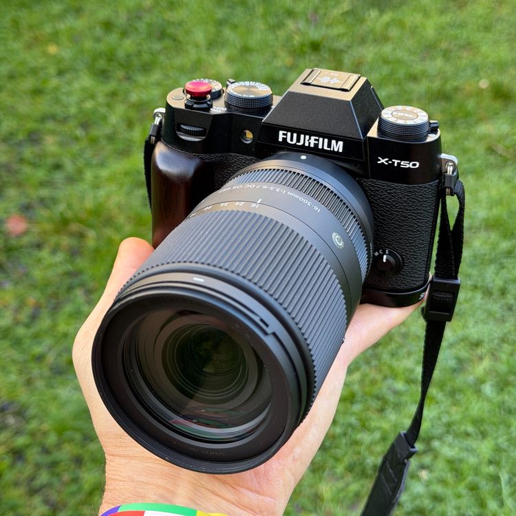 FUJIFILM X-T50, Sigma C 16-300mm DC OS Lens (Gebraucht) in Vésenaz für ...