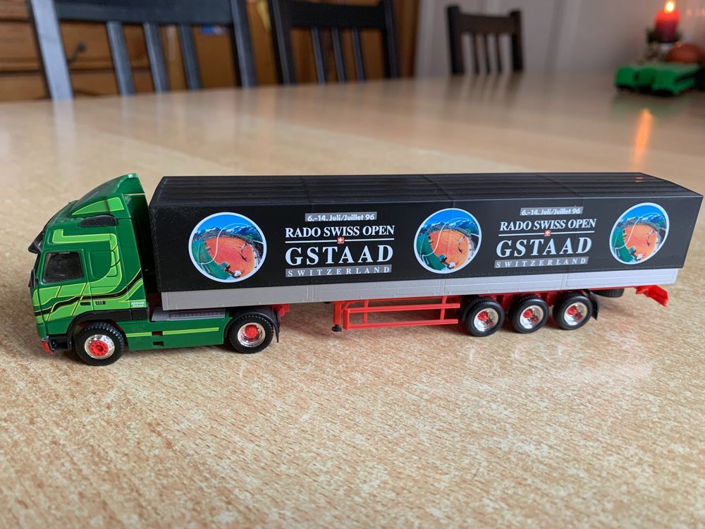Lkw-Modell, Volvo-Zugmaschine mit Auflieger "Addor Gstaad" | Kaufen auf Ricardo