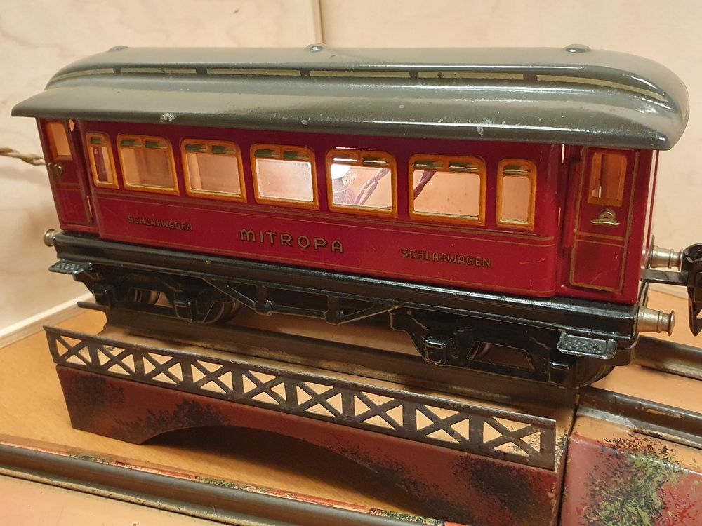 Schöner Märklin 1886 Mitropa Schlafwagen mit Beleuchtung + (Gebraucht ...