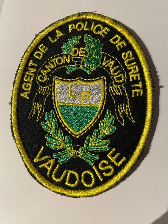Police canton de Vaud (Gebraucht) in Oberiberg für CHF 15 – mit ...