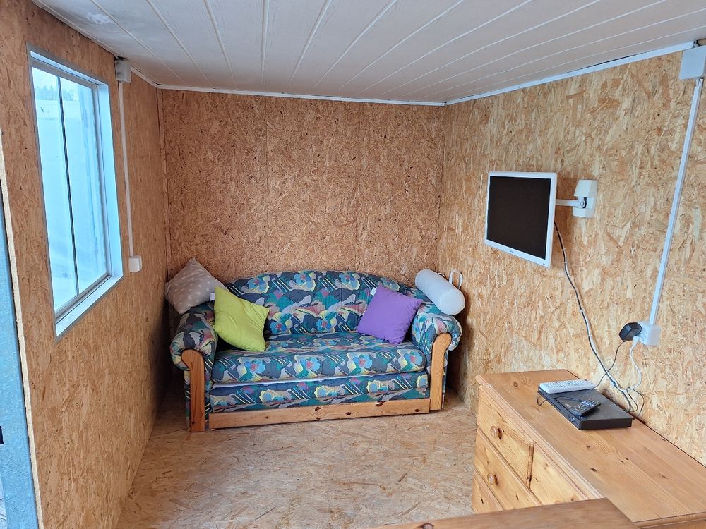 Lager.- Wohn Container Isoliert Kleintierstall Hütte (Gebraucht) in Eptingen für CHF 2250 – nur ...