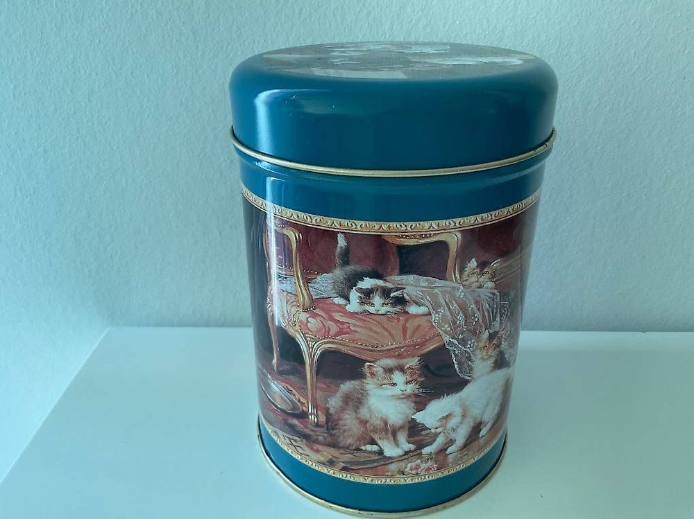 Dose, blau, Katzenmotif (Gebraucht) in Basel für CHF 5 – nur Abholung ...