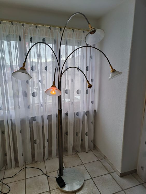 Stehlampe Massiv (Gebraucht) in Burg AG für CHF 20 – nur Abholung auf Ricardo kaufen