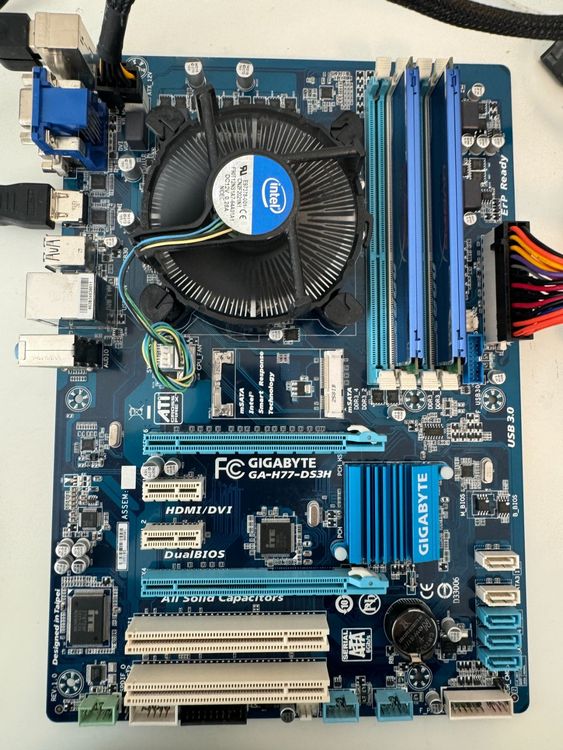 Mainboard Gigabyte GA-H77-DS3H inkl. CPU/RAM ab 1.- (Gebraucht) in ...