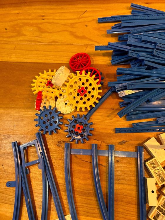 Altes LEGO System Zug-Set / 70er-Jahre / Diverse Teile | Kaufen auf Ricardo