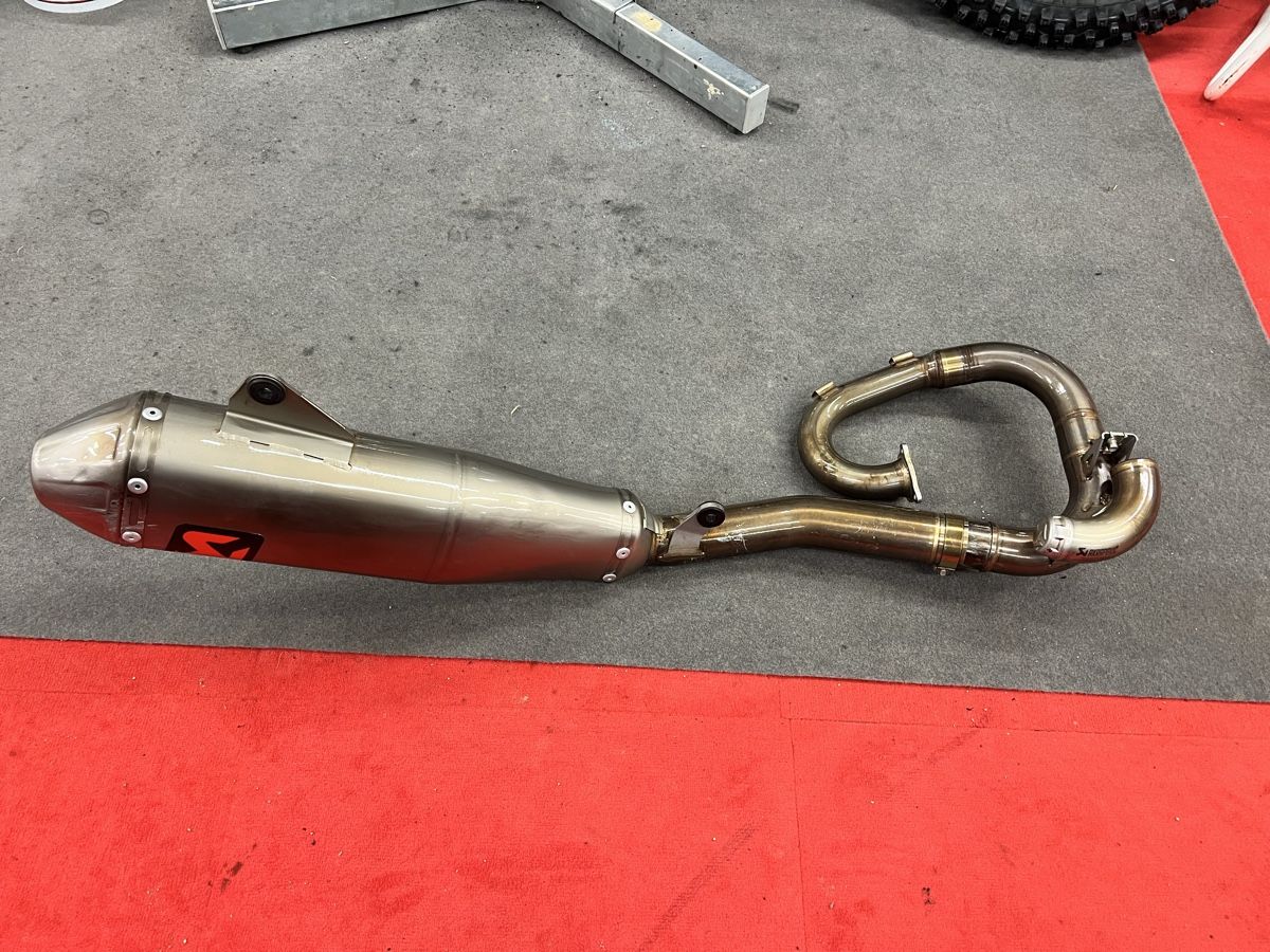 Akrapovic Auspuffanlage Yamaha yz450f,Top Zustand! Wie neu! (Gebraucht ...