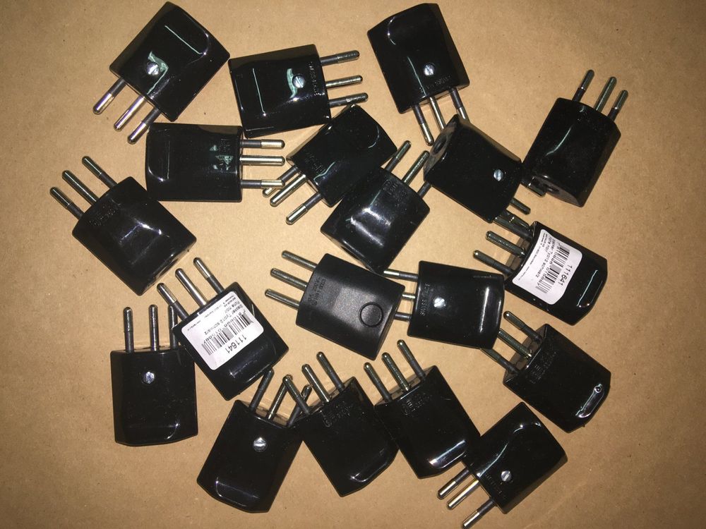 19 Stecker Typ-12 Schwarz | Kaufen auf Ricardo