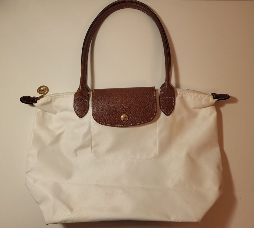 Longchamp Le Pliage M (weiss) (Gebraucht) in Teufen AR für CHF 45 – mit Lieferung auf Ricardo kaufen
