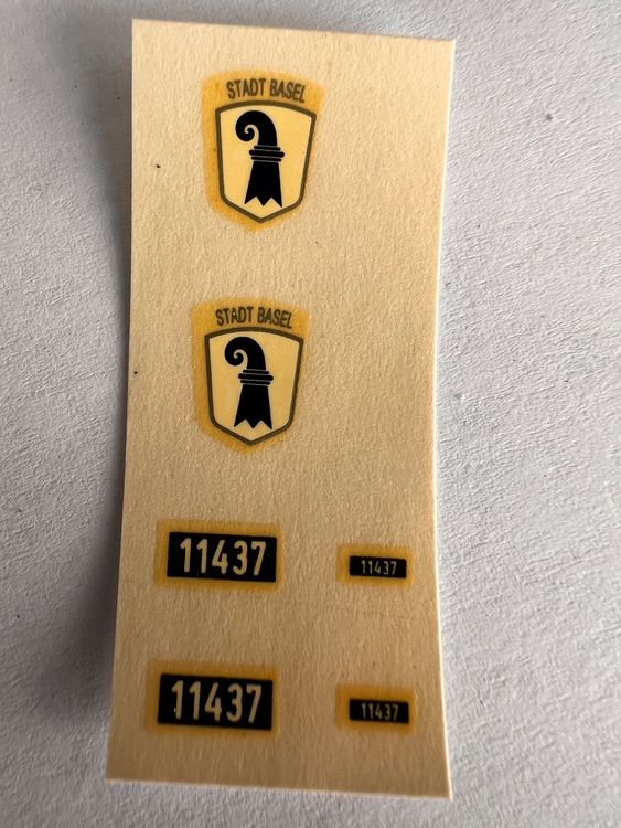 H0 Lok-Wappen und -Nummern für Ae 6/6 H0 11437 Stadt Basel (Neuf (Voir ...