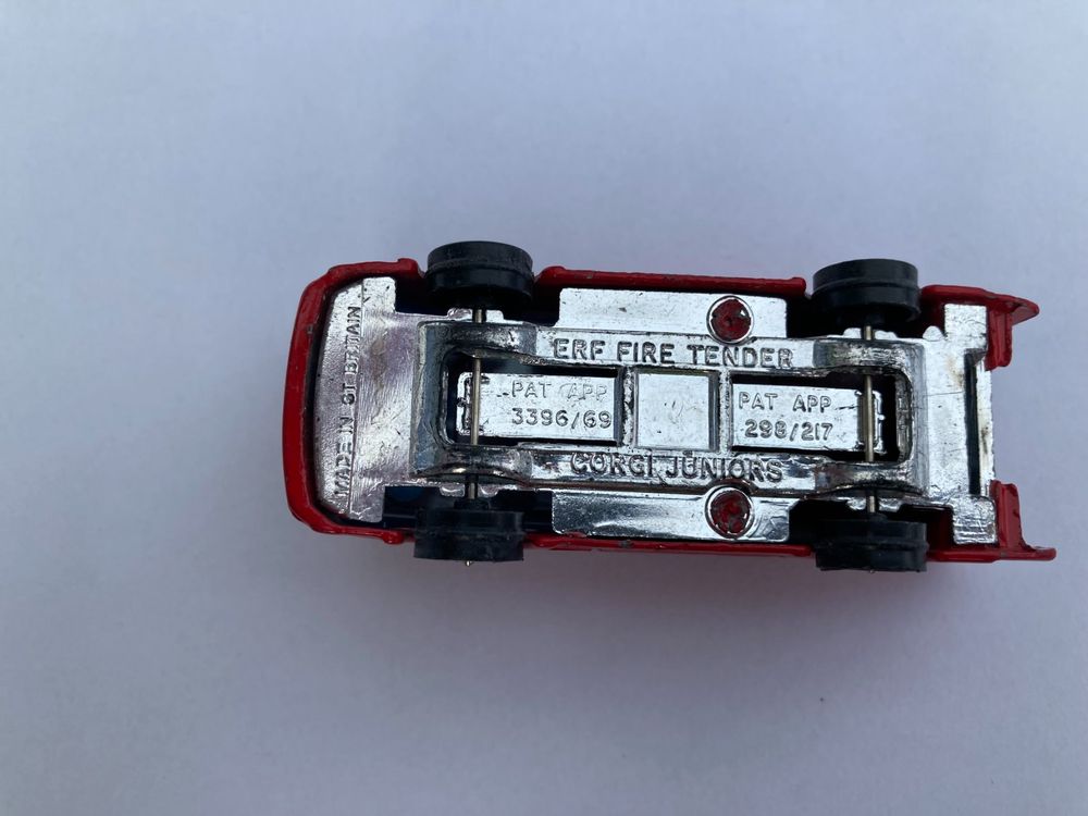 Corgi Juniors ERF Fire Tender (Feuerwehr Löschfahrzeug) | Kaufen auf ...