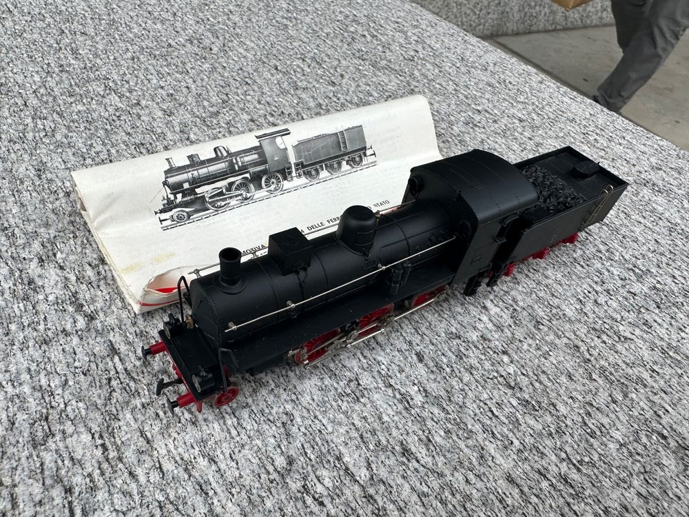 Rivarossi FS 625 Dampflok NEW NEW no motor (Defekt) in Chiasso für CHF 59 – mit Lieferung auf ...