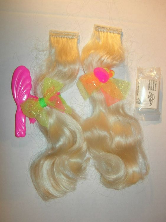Barbie Cut and Style Haare blond/1994 Mattel (Gebraucht) in Hornussen ...