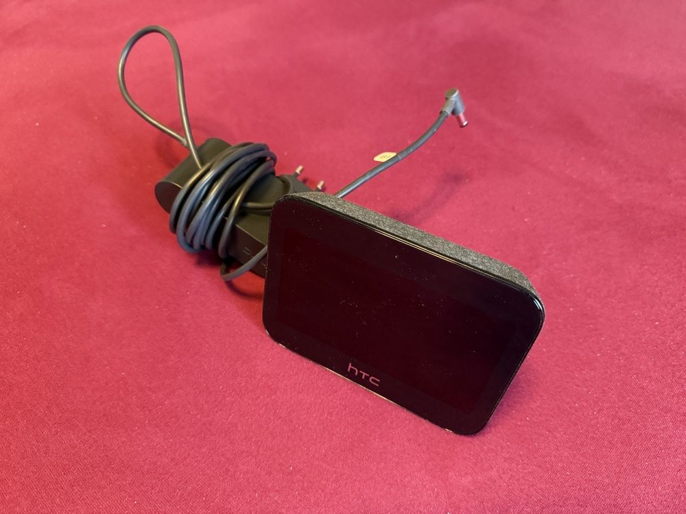 HTC 5G Hub – mobiler Router mit Touchscreen & Netzteil | Kaufen auf Ricardo