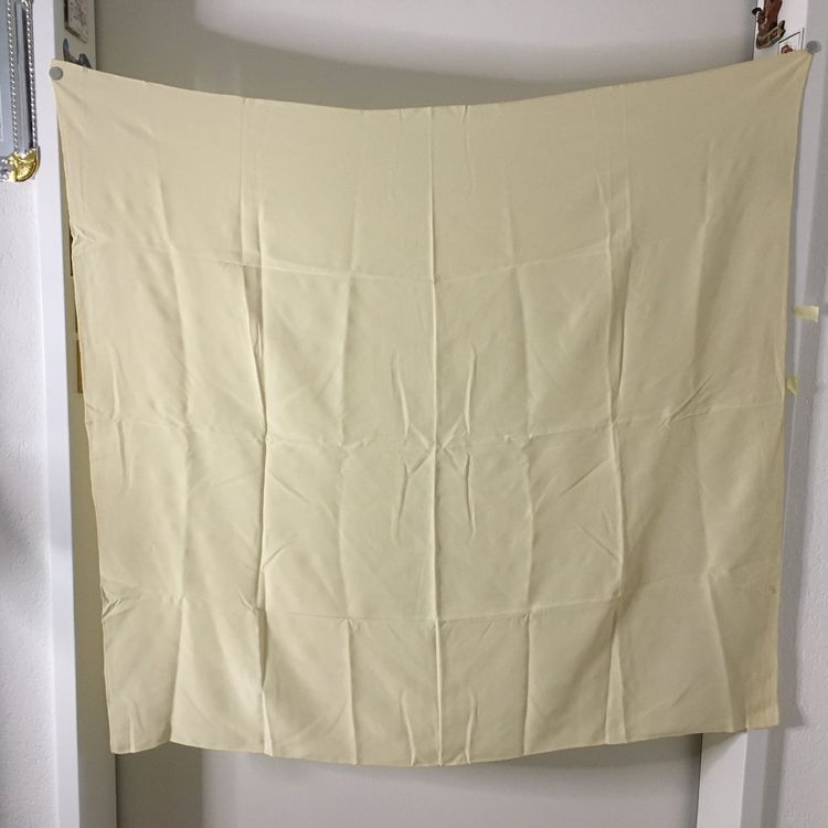 Damenschal 100%Seide, 81.5x 86.5 cm,, NEU VERKAUF ab23.12.25 (Neu ...