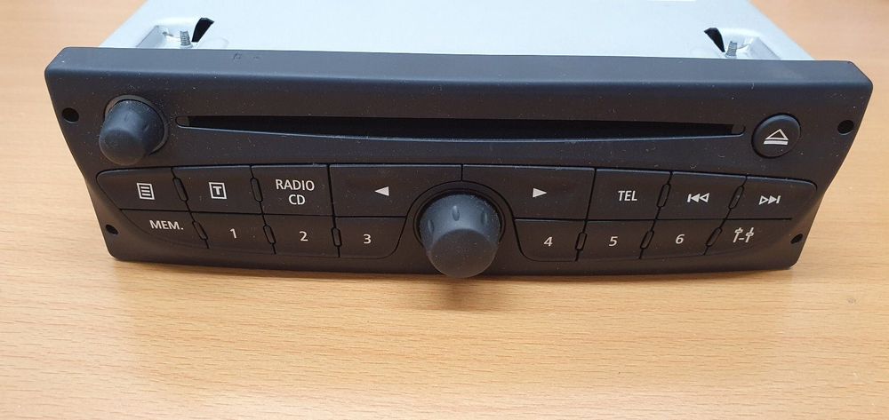 Autoradio Renault Original (Gebraucht) in Dürnten für CHF 2 – mit ...