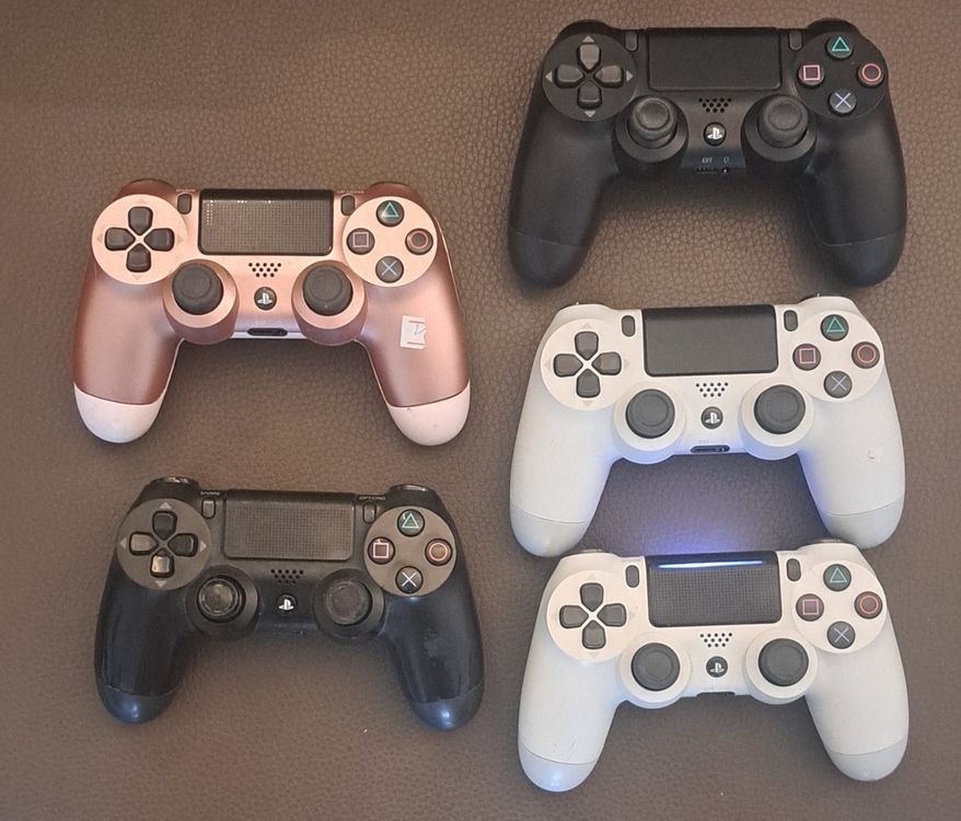 5 Ps4 controller Original SONY als Defekt verkauft (Defekt) in Biel ...