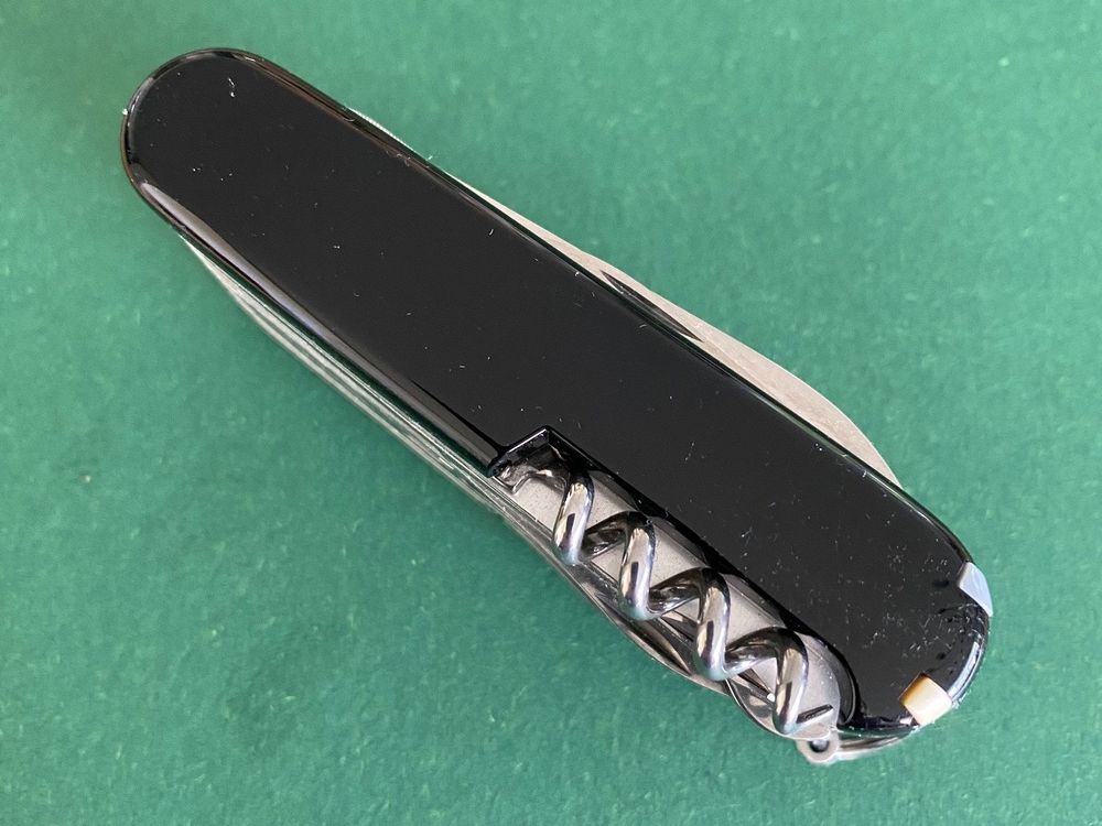 Victorinox Swiss Champ XL Black | Kaufen auf Ricardo