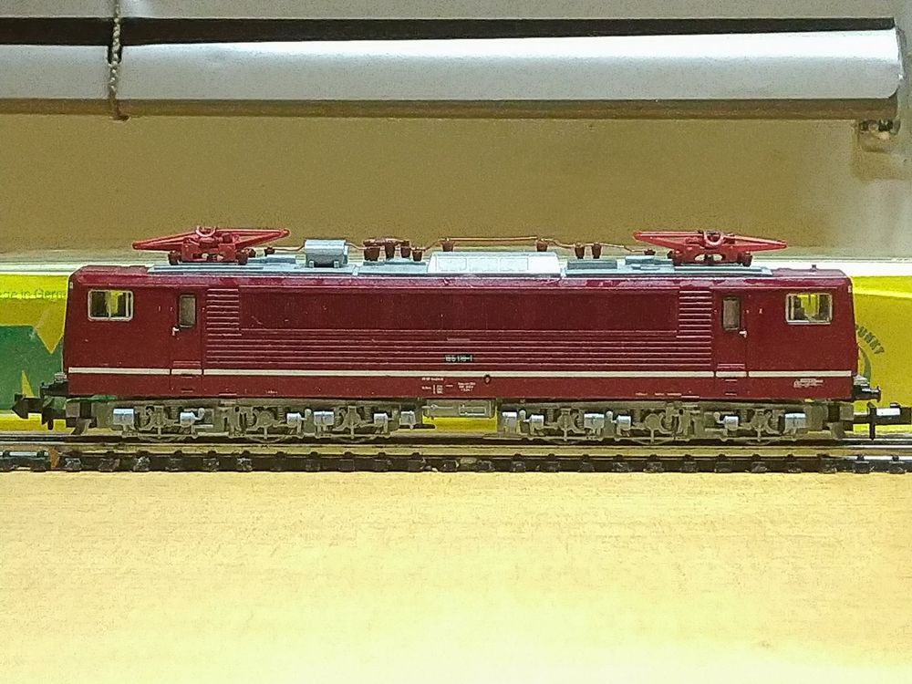 Minitrix N 12859, E-Lok BR 155, altrot, 6-achsig, OVP | Kaufen auf Ricardo