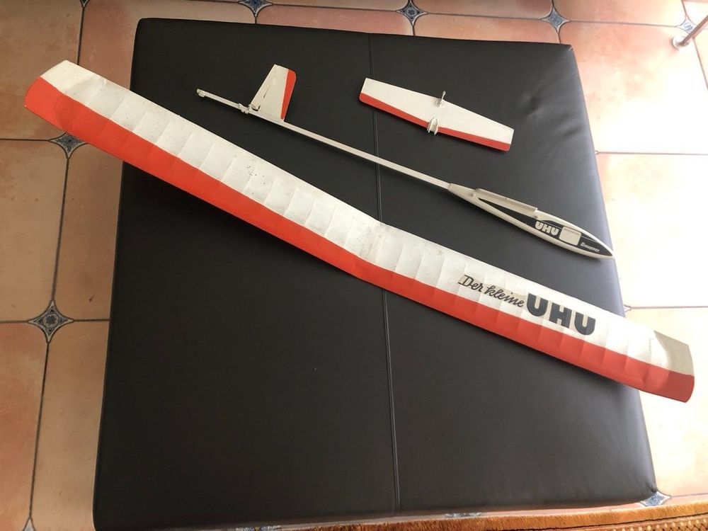 Der kleine UHU Modell Segler Klassiker | Kaufen auf Ricardo
