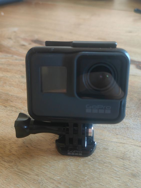 GoPro Hero 5 Black (Gebraucht) in Schlieren für CHF 79 – mit Lieferung ...