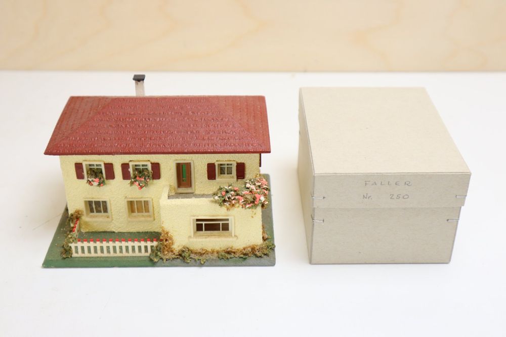 Faller seltene Holz-Modelle Nr. 269 / 250 - 1950er Jahre (Gebraucht) in ...