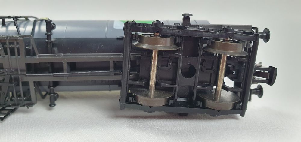 Roco 4356 B DB Kesselwagen "BP" AC, OVP (Gebraucht) in Seon für CHF 15 ...