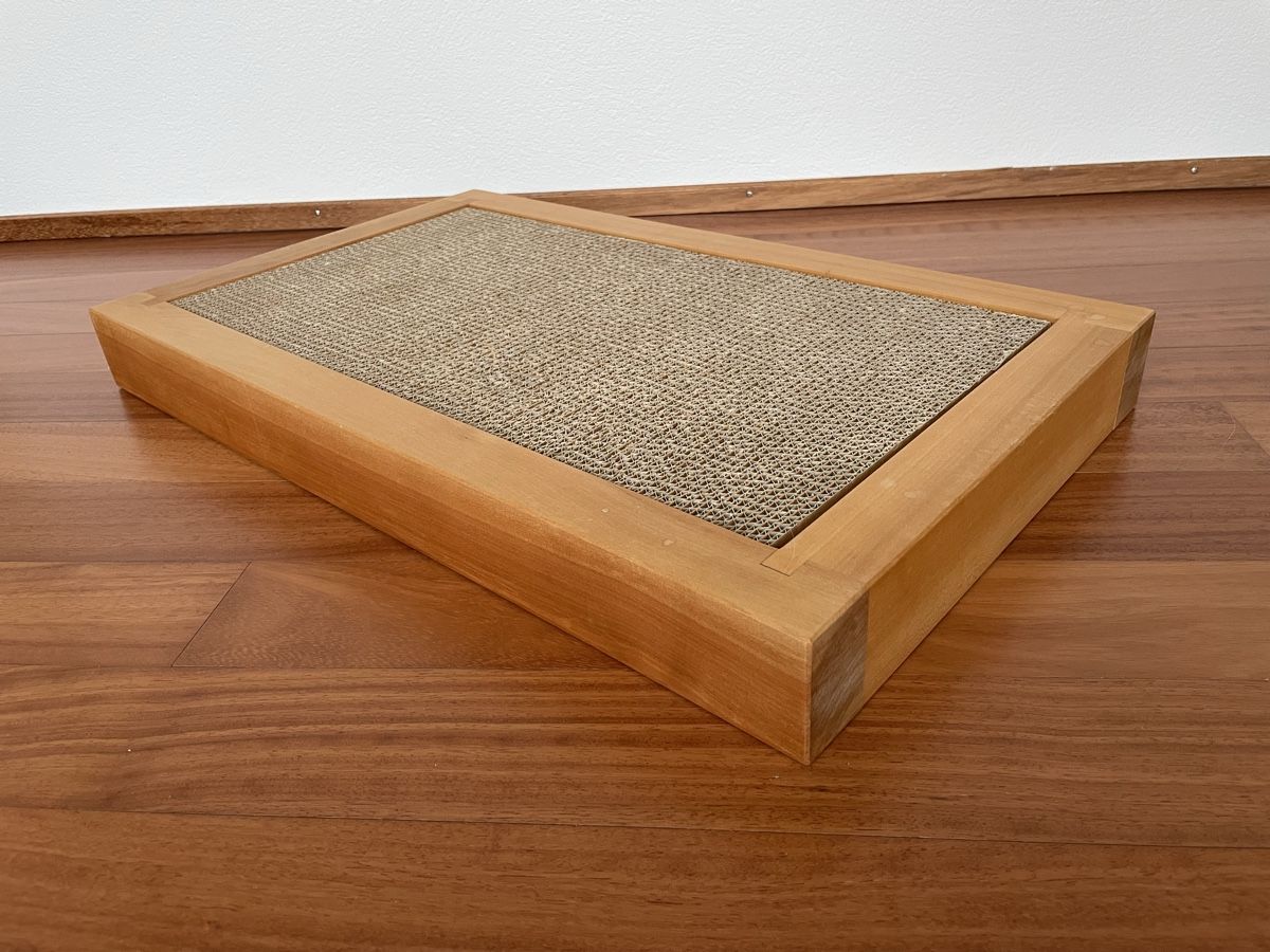 Cat scratching board with wooden frame, by CAT ON (Gebraucht) in ...