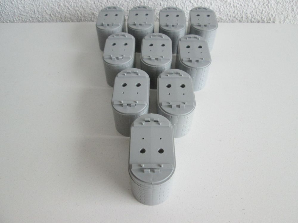 Märklin 7253 C-Gleis 10 Pfeiler 30 mm hoch zu Märklin Brücke (Gebraucht) in Samstagern für CHF 6 ...