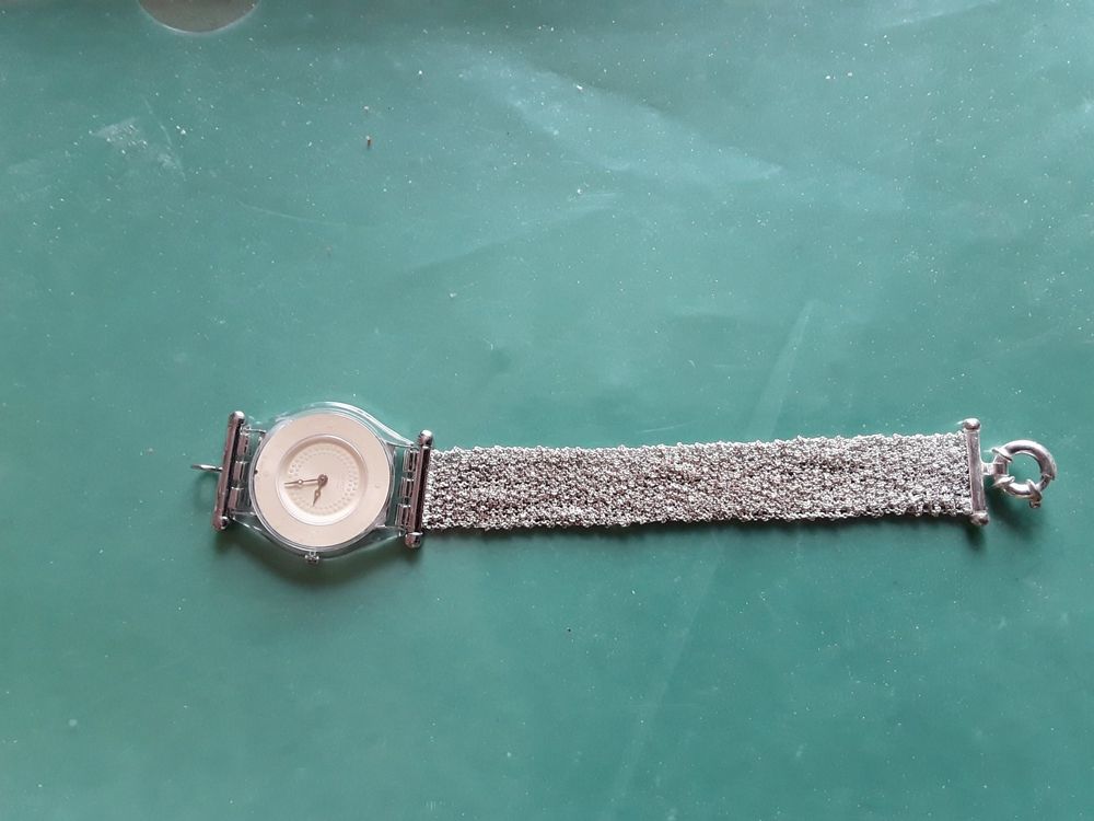 Swatch Skin Essentially 2001 Quartz, AG 925/ IRON (Gebraucht) in Biel ...