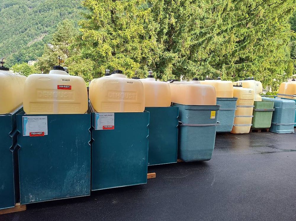 Diverse Öl Tank zu verkaufen 7 Stück (Gebraucht) in Oberarth für CHF ...