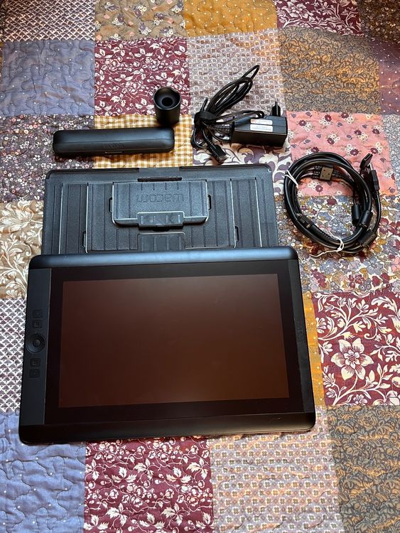 Wacom Cintiq 13HD Creative Pen Display | Kaufen auf Ricardo