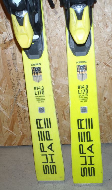 paire des skis HEAD SUPERSHAPE iSPEED (Gebraucht) in Zermatt für CHF ...