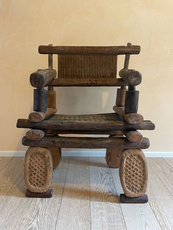 African style wooden arm chair | Kaufen auf Ricardo
