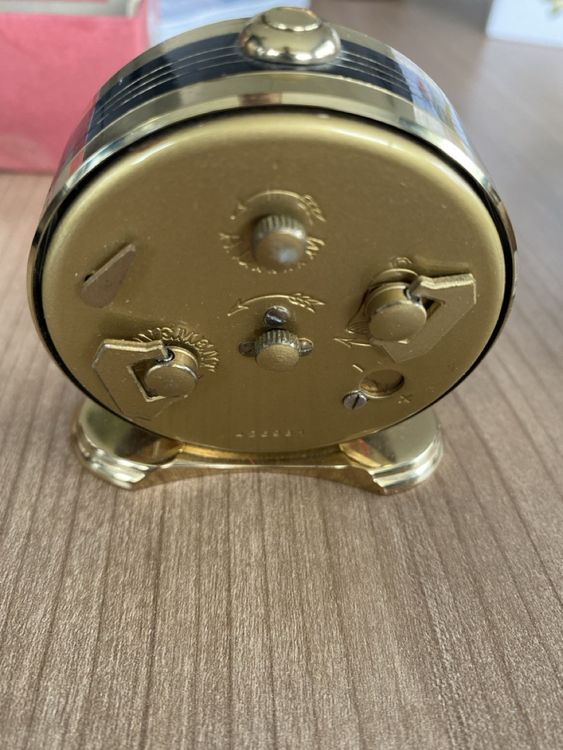 Looping Swiss Watch | Kaufen auf Ricardo Looping Swiss Watch | Kaufen auf Ricardo
