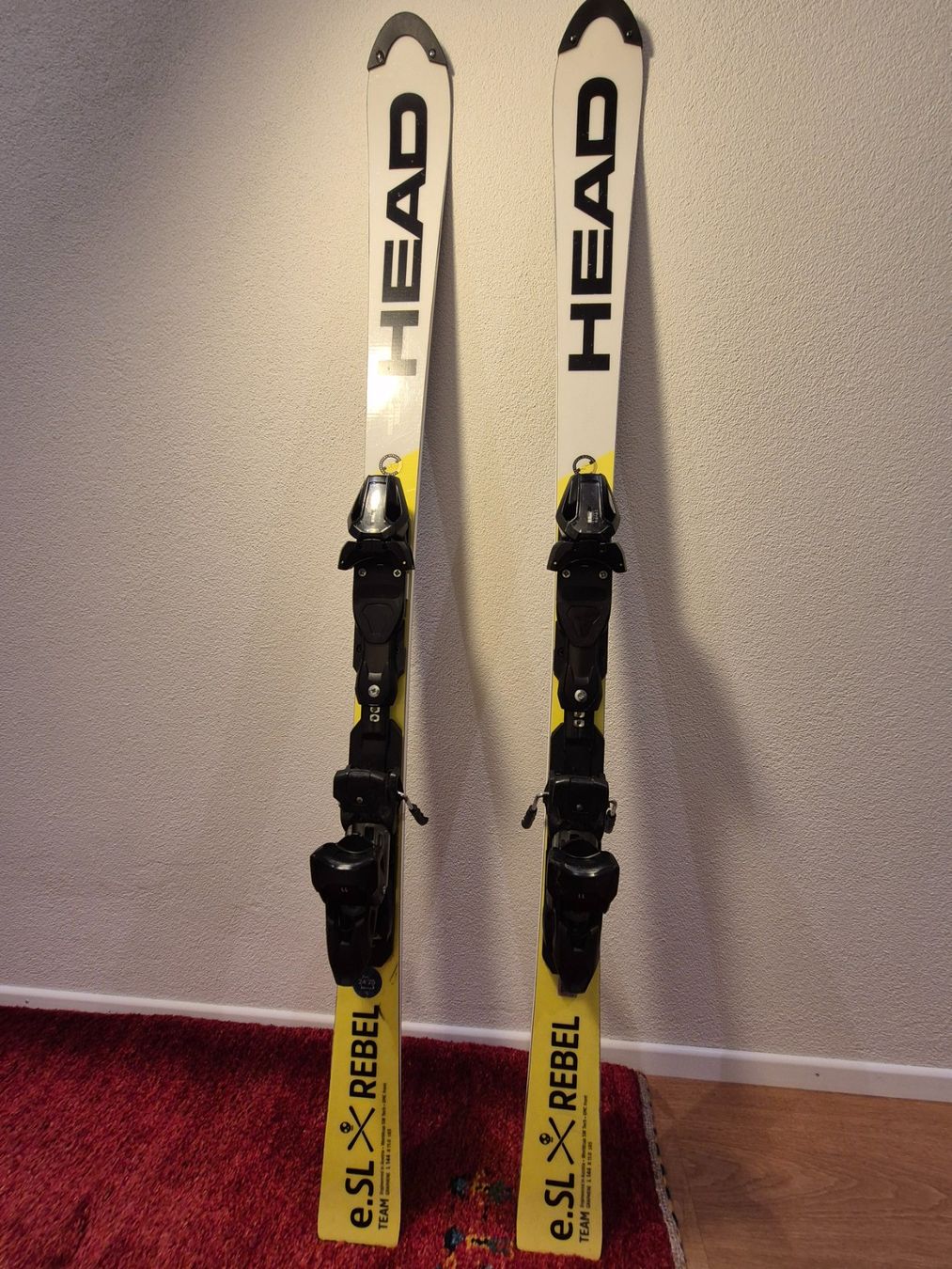 Head Ski WCR e.SL Rebel 144 cm (Gebraucht) in Bettlach für CHF 80 – mit ...
