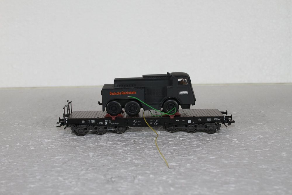 Märklin 4866 DR Schwerlast-Flachwagen mit Kaelble LKW (Gebraucht) in ...