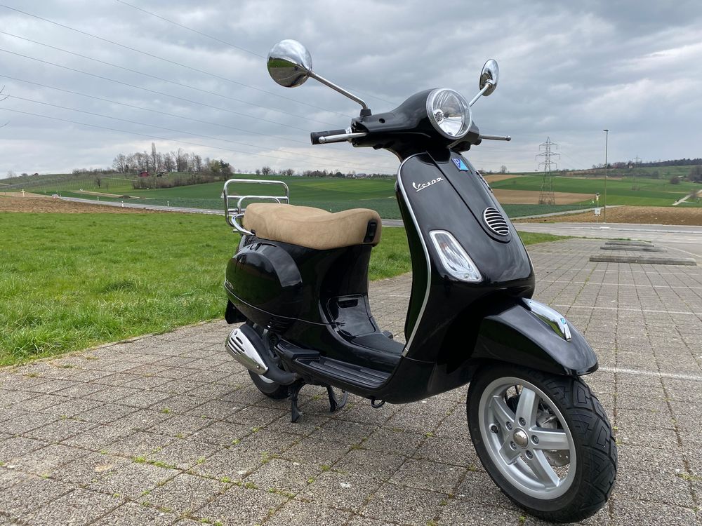 PIAGGIO VESPA LX 125 i.e. 5500km, ab Service und MFK (Gebraucht) in Aesch BL für CHF 3700 – nur ...