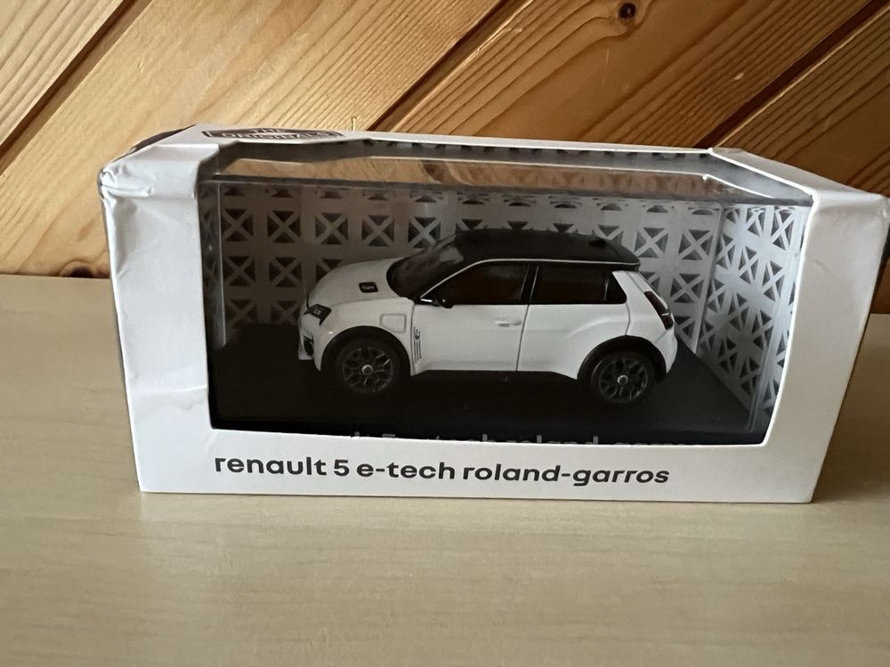 Renault 5 e-tech electric Modellauto, Norev, 1:43, R5, Neu (Neu und ...