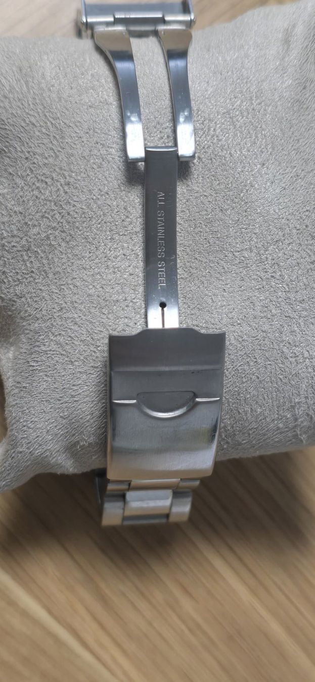 VICTORINOX SWISS ARMY DATE swiss Made SAPPHIRE CRYSTAL (Gebraucht) in ...