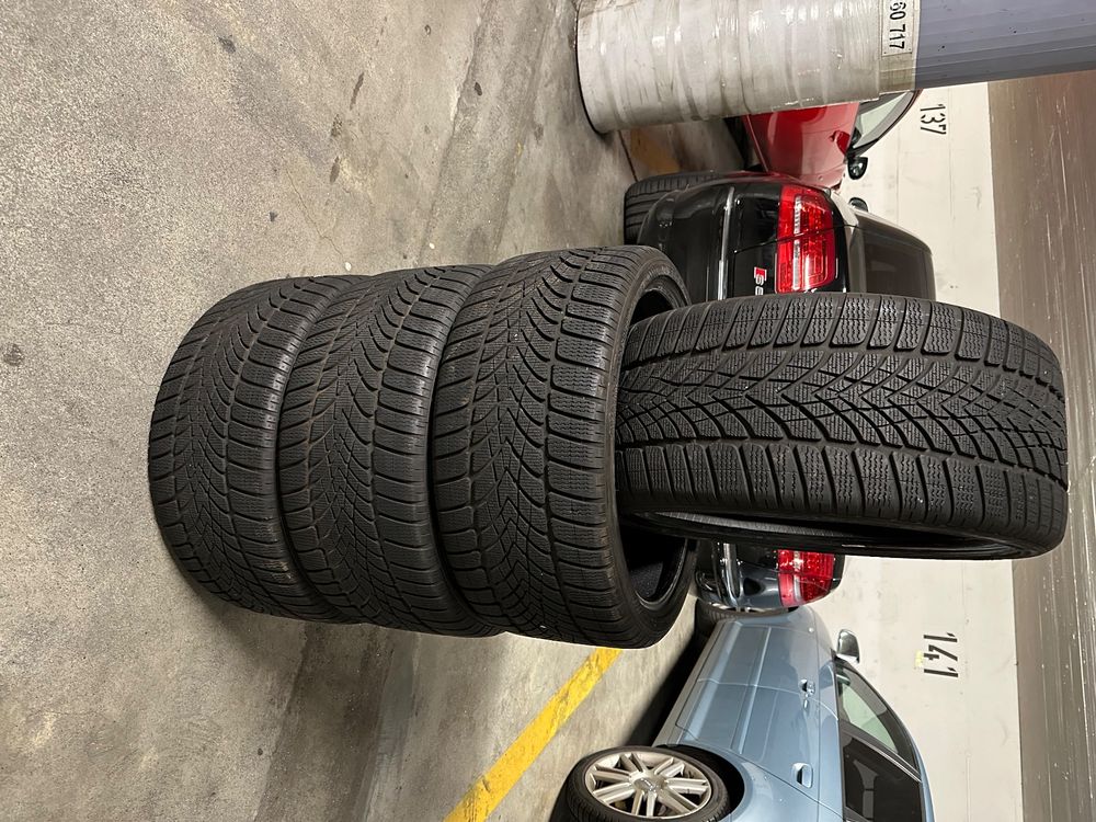 Winterreifen 4x285 30 21 Dunlop Dot 2017 | Kaufen auf Ricardo