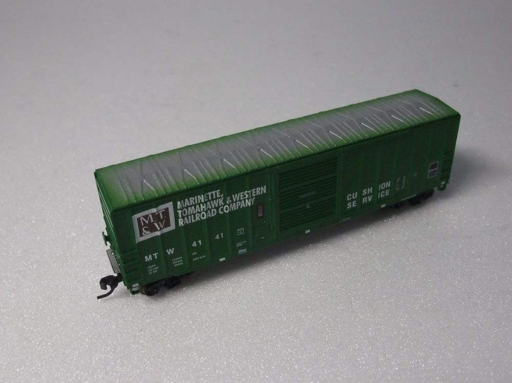 Micro Trains Spur N Boxcar Marinette Tomahawk & Western (Neu (gemäss ...