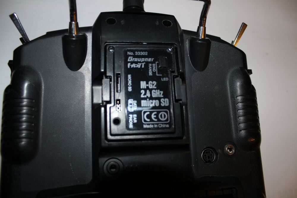 Graupner MX22 Hott/40/35Mhz-Modulen, 19 Empfänger, 19 Quarze (Defekt ...